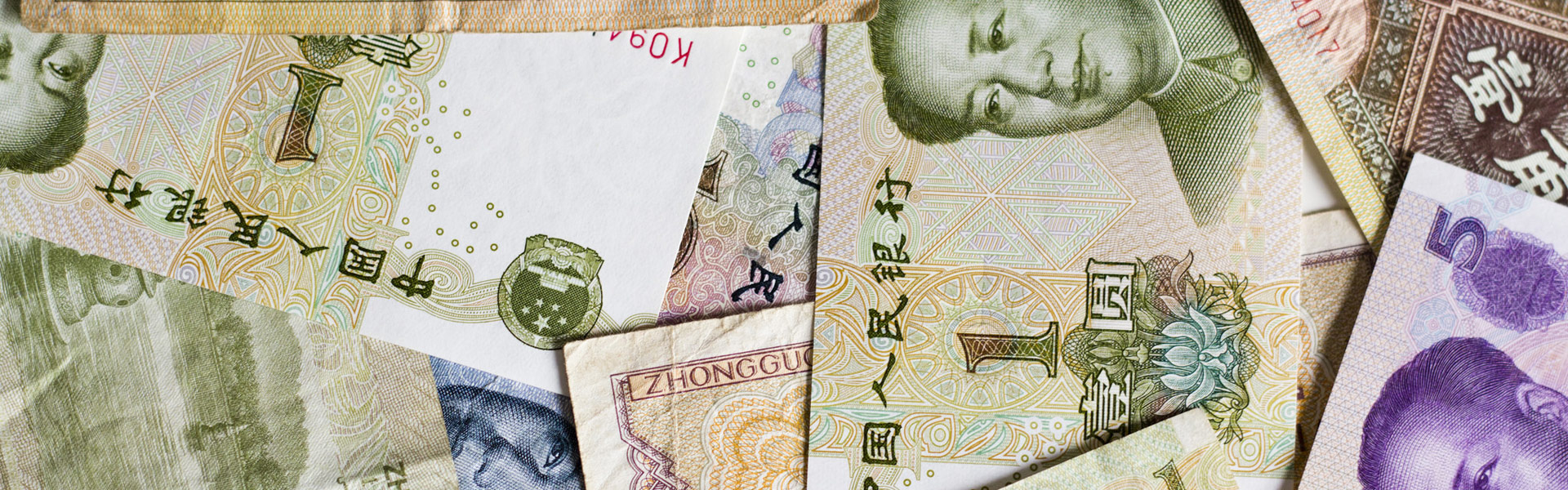 China Devalues Yuan: What it Means for Holidaymakers