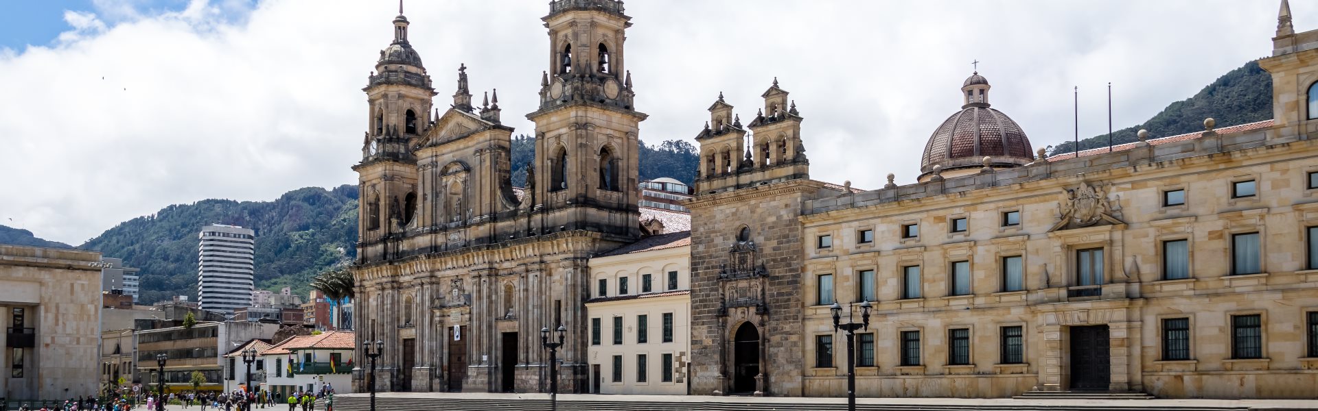 Tours Visiting Bogota, Colombia | Wendy Wu Tours